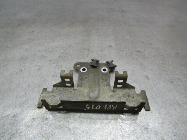 Кронштейн тормозных трубок Renault T