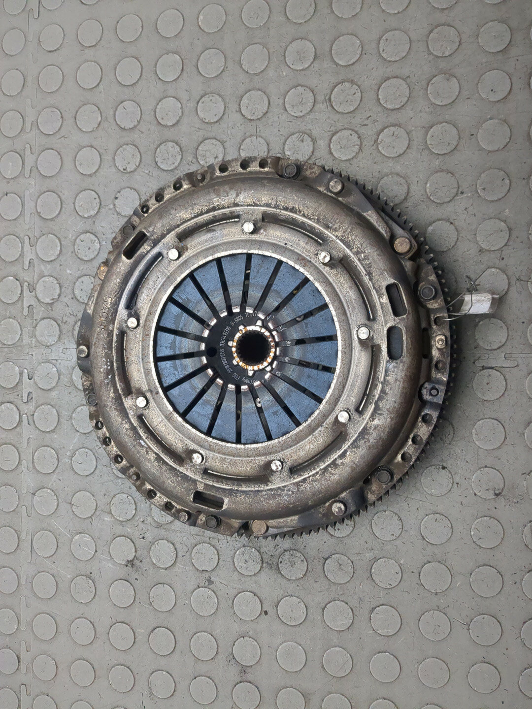 Маховик Volkswagen Jetta 5 Б/У