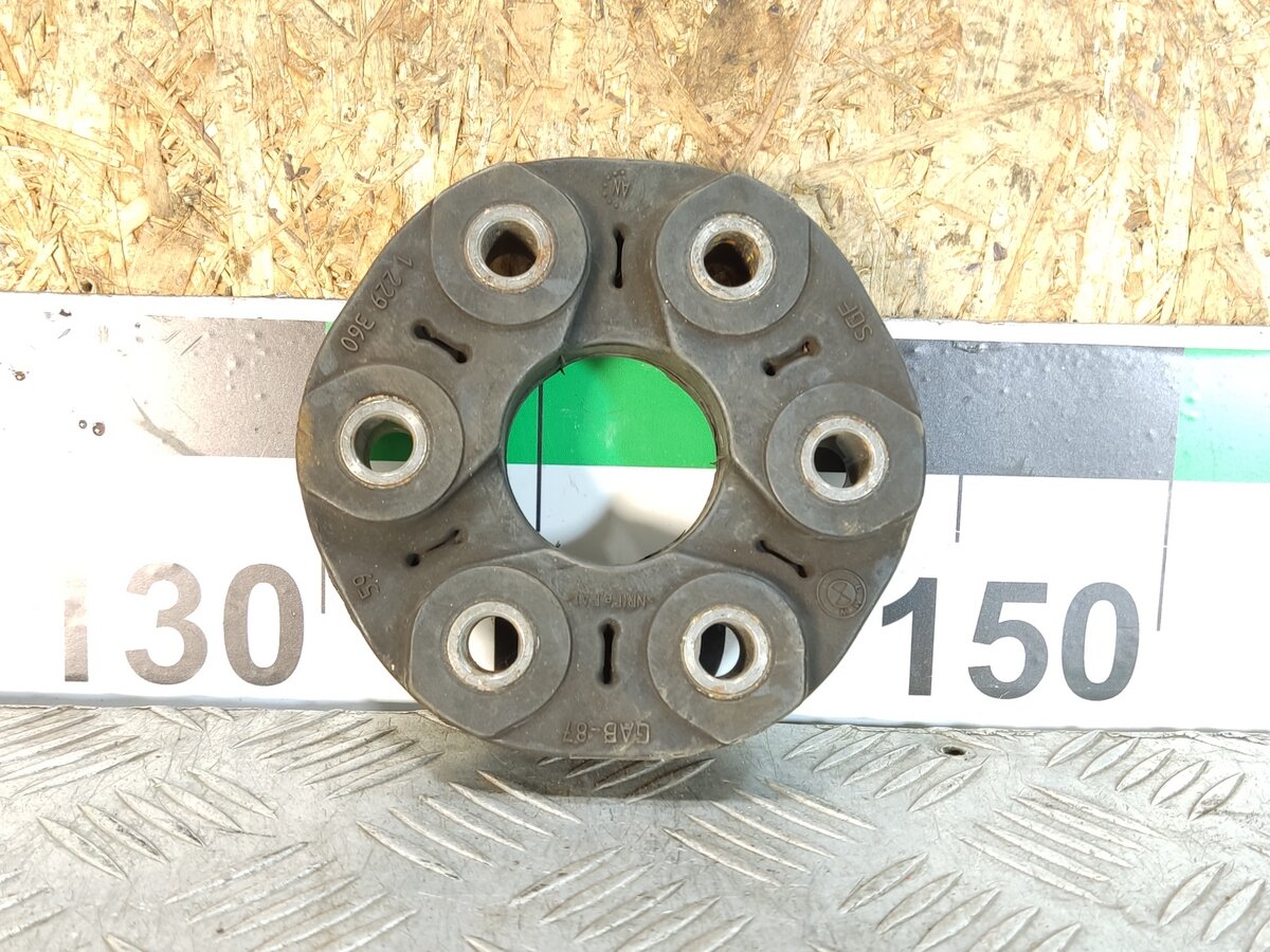 Муфта эластичная карданного вала BMW X6 2008-2014 26111229360