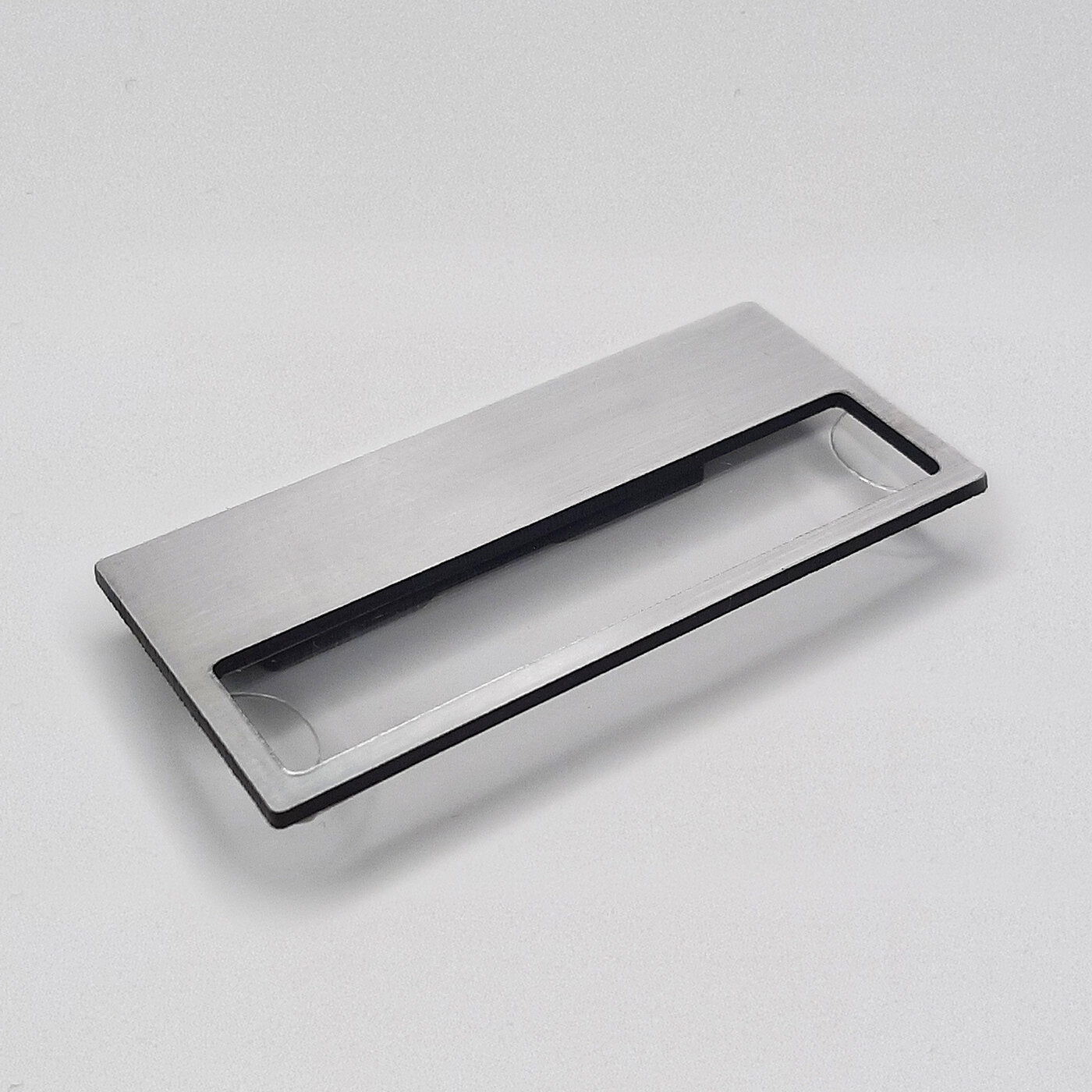 Бейджик (Бейдж) с окном, магнитное крепление, серебряный - 10 шт.