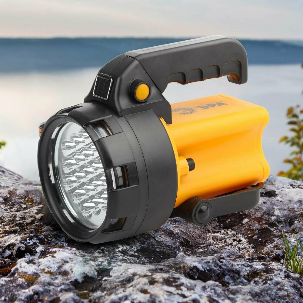 Фонарь светодиодный прожекторный ЭРА Альфа PA-602 аккумуляторный 19 светодиодов черный/желтый