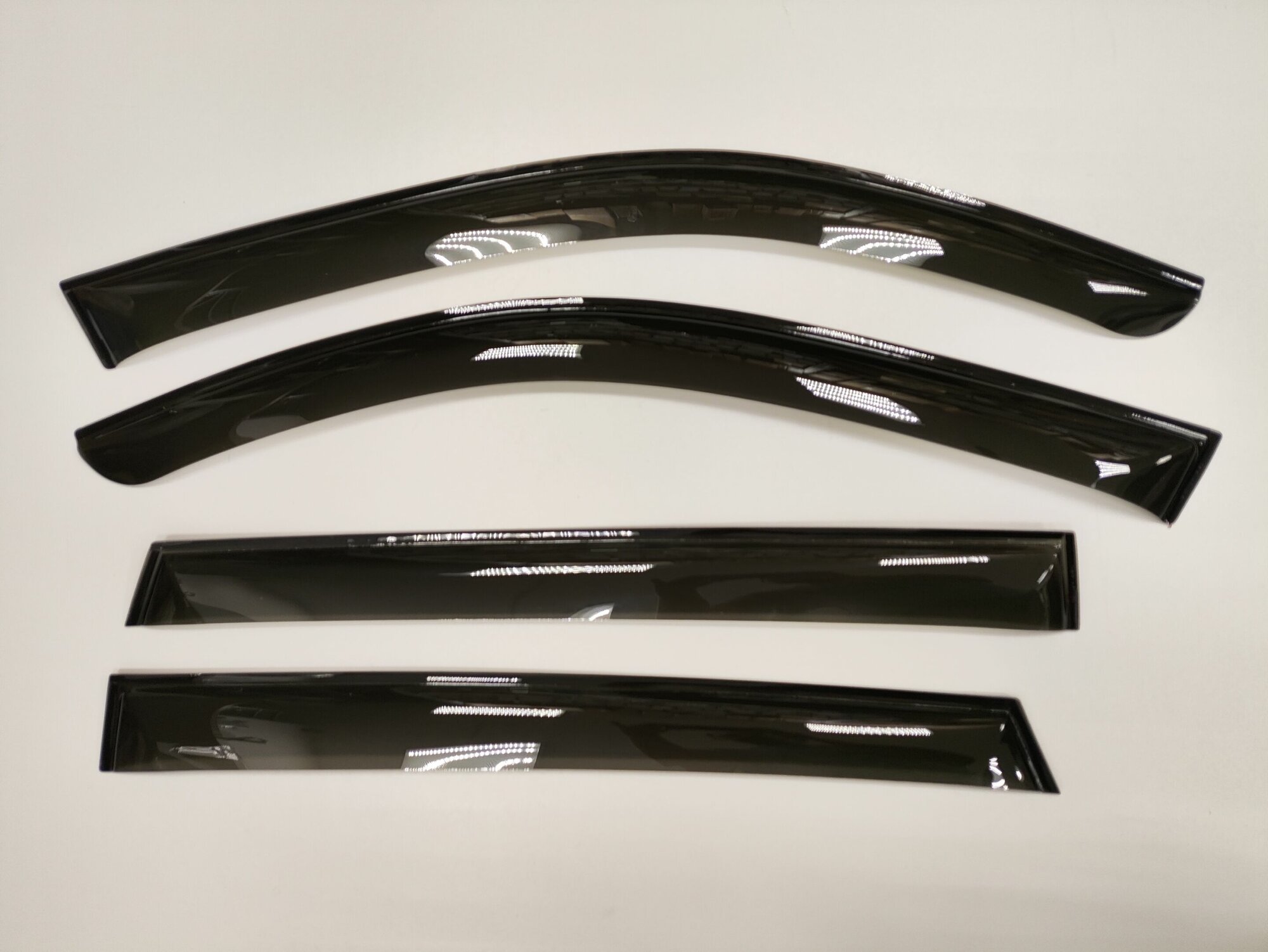 Дефлекторы окон (комплект) REIN Chery Tiggo 3 [1.6 16V CVT внедорожник] REINWV1090