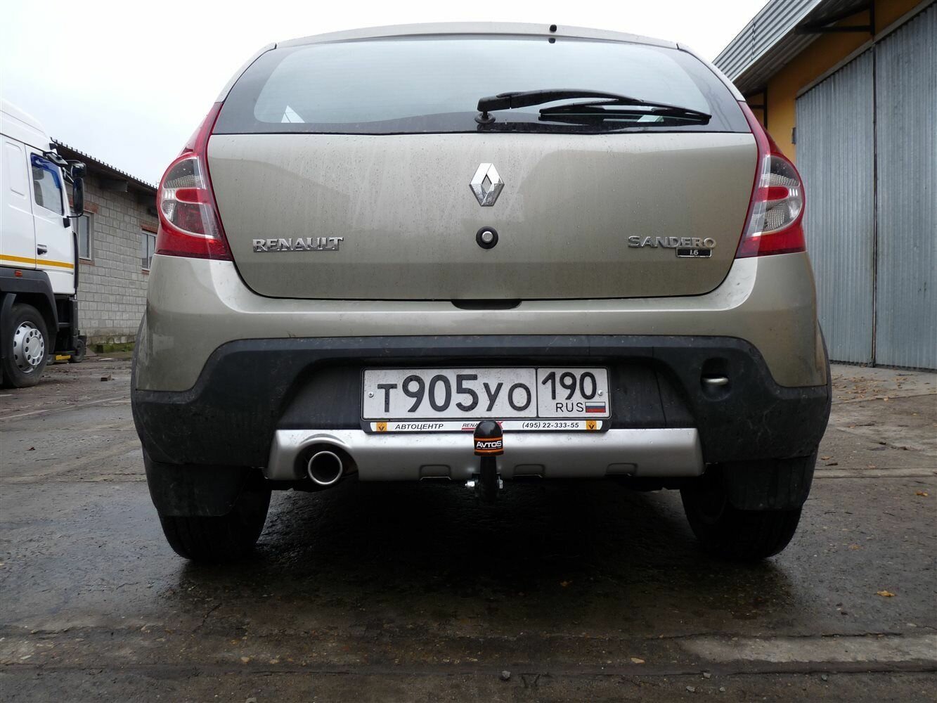 Фаркоп для Renault Sandero (2014-) (без электрики) (паспорт и сертификат) AvtoS. RN11