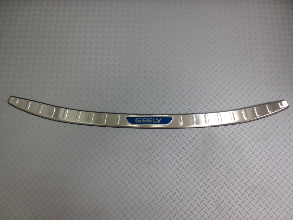 Накладка на бампер Geely Coolray 2019-2024