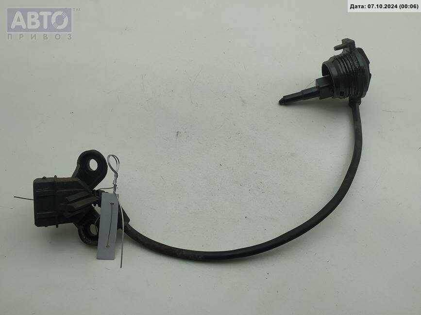 Датчик включения заднего хода (лягушка) Volkswagen Passat B5