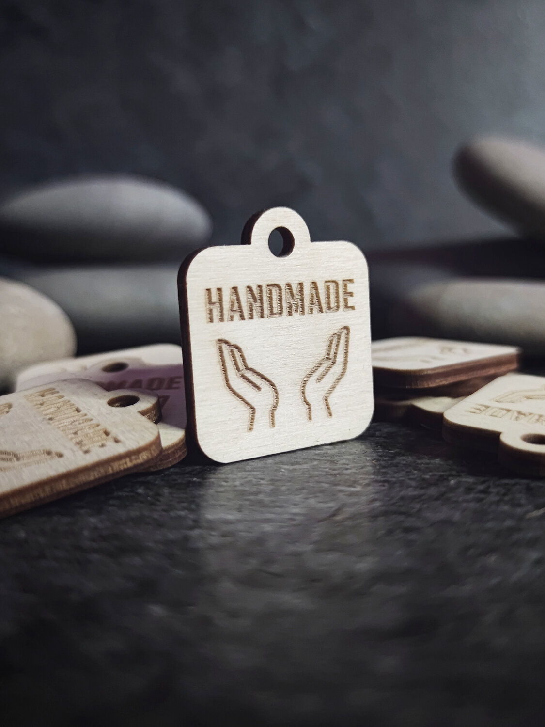 Бирка для рукоделия "Handmade" деревянная (брелок, ярлык, метка, значок для подарков ручной работы, свечей, мыла), 10 штук