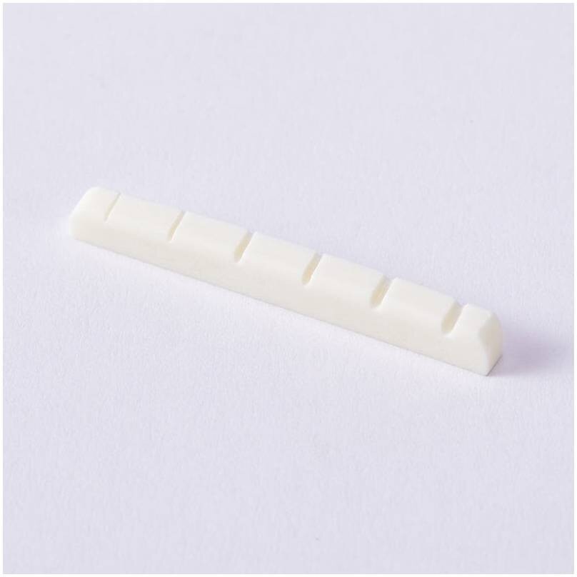 Порожек верхний для электрогитары Guyker nut-bone-ST 43