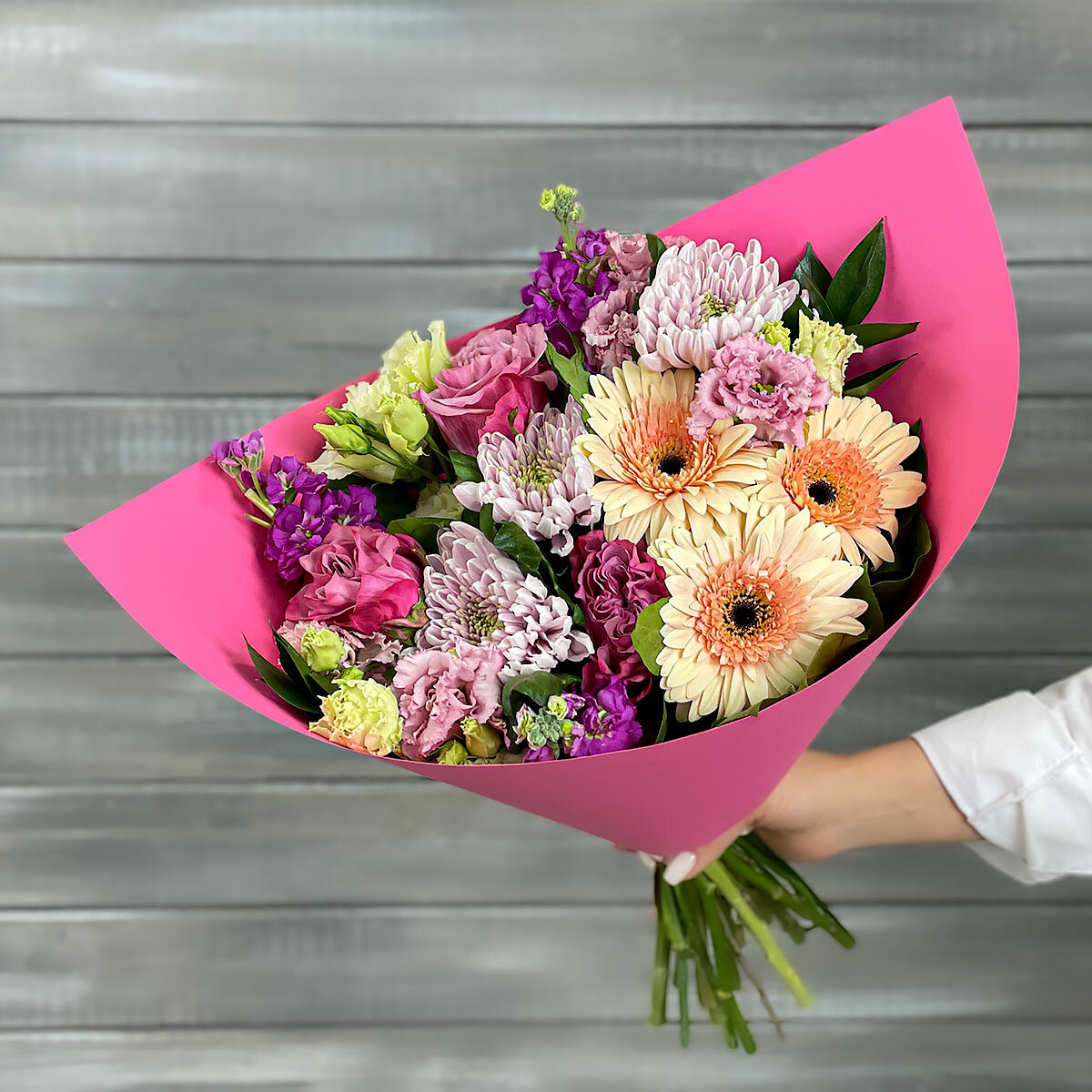 Букет Букет Маркет "Хризантемы, герберы, розы", сборный, на стеблях