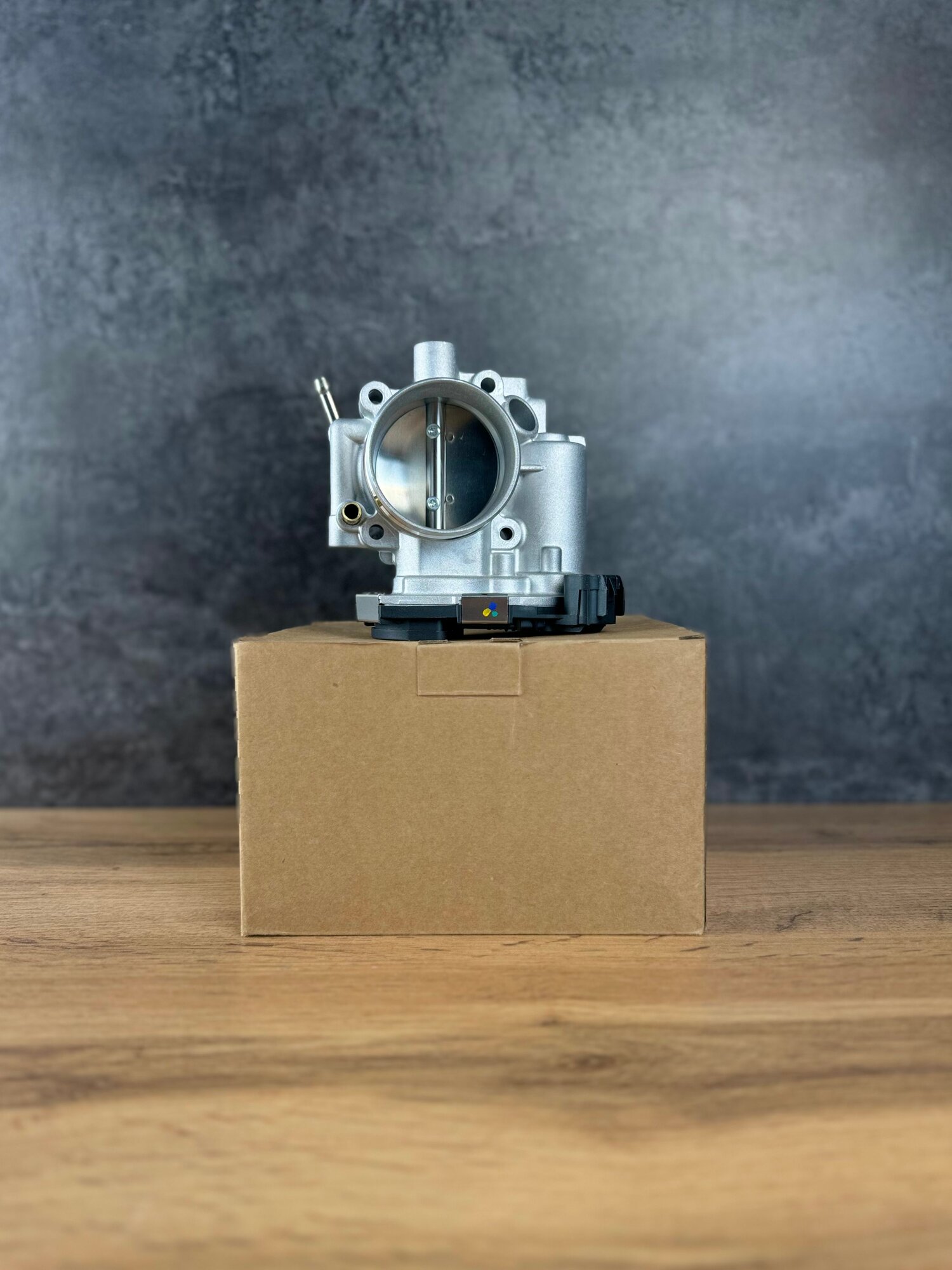 Дроссельная заслонка GM Дроссельная заслонка GM 96817600 круз