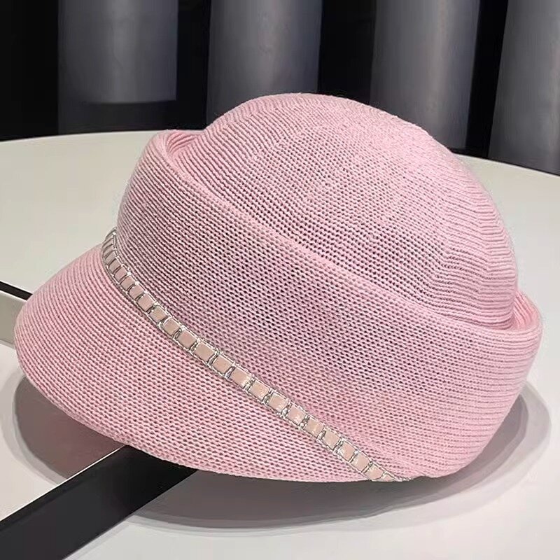 Простая женская шляпа в британском стиле, новинка 2025 года, весенняя дышащая элегантная конная шляпа, уменьшающая возраст, универсальная фуражка интернет-знаменитостей