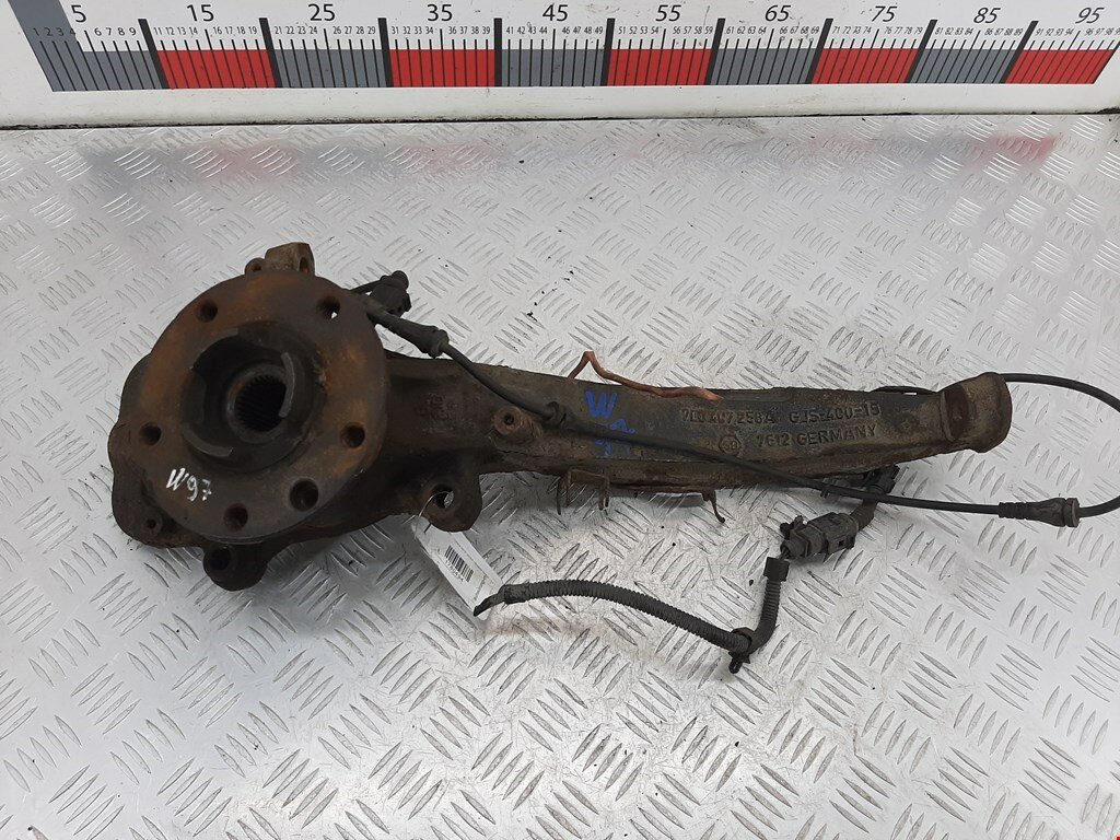 Ступица (кулак цапфа) передняя правая Porsche Cayenne (955/957) 95534115610 арт. 1780494