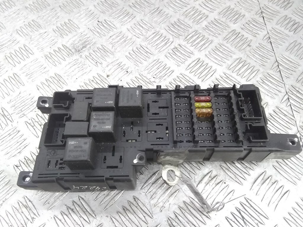 Блок предохранителей Volvo XC90 1 8678449 арт. 566766