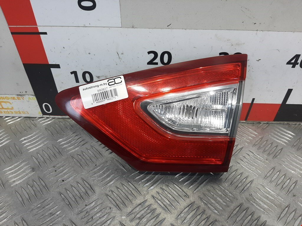 Фонарь крышки багажника правый Ford Fusion (USA) 2 DS7Z13404A арт. 990827