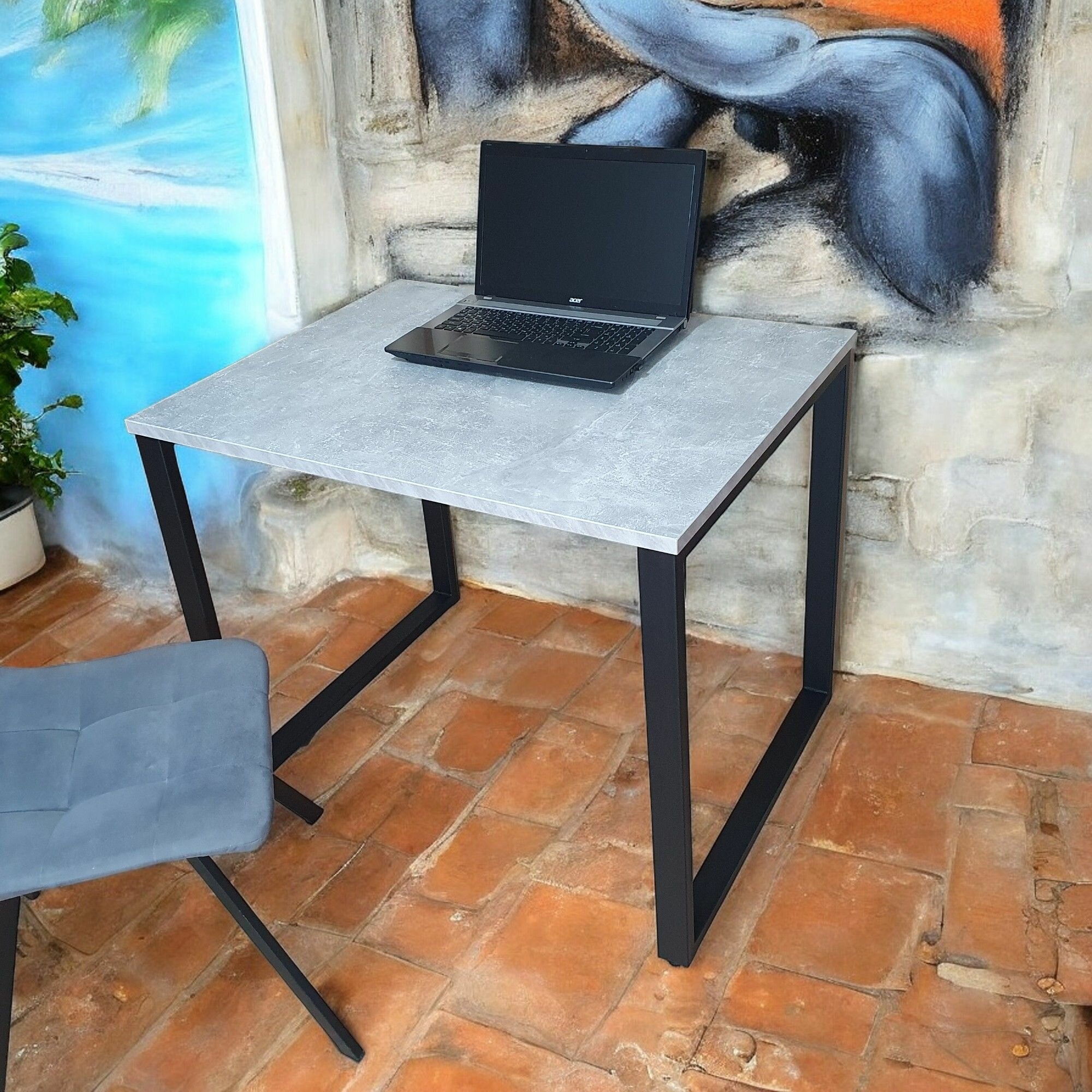 Игровой компьютерный стол/ Лофт, 90*70 см, цвет столешницы Бетон светлый, Ножки лофт черные