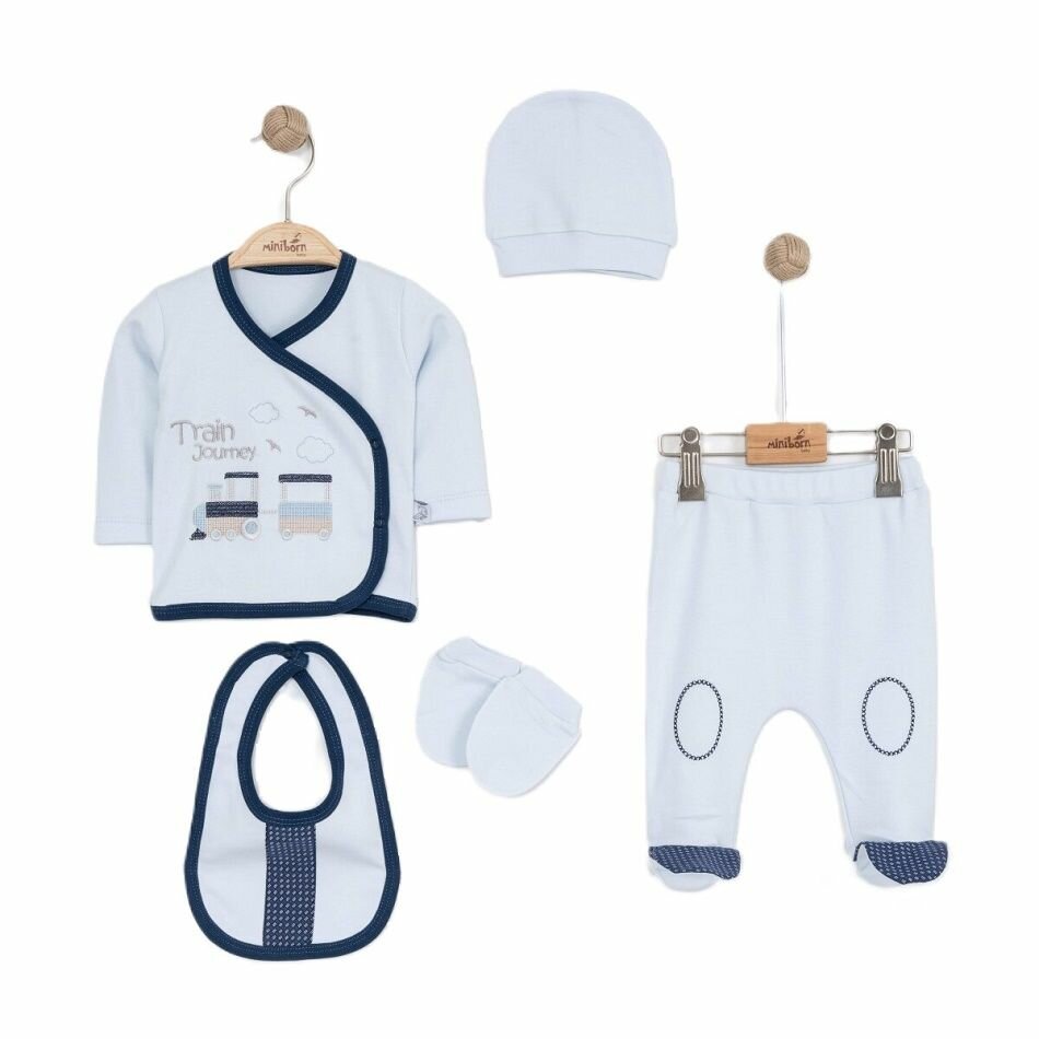 Комплект одежды