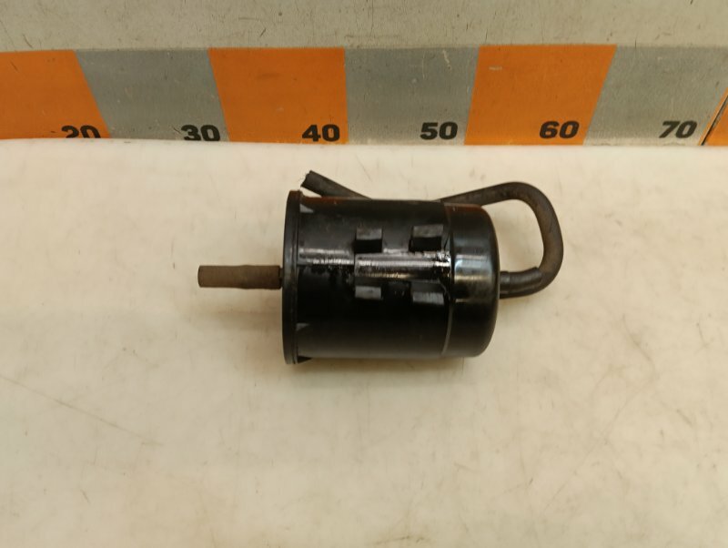 Б/У Киа Рио 1 Абсорбер (фильтр угольный) Kia Rio 2004 1, DC 348779 Hyundai-KIA арт. 0K2A113970