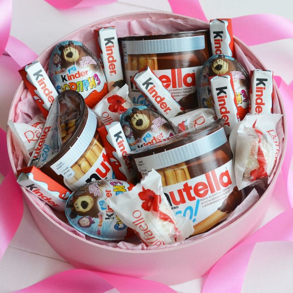 Kinder: Коробка с киндер сюрпризами I Nutella, рафаэлло и сладостями I 14 февраля I День влюблённых I 8 Марта I