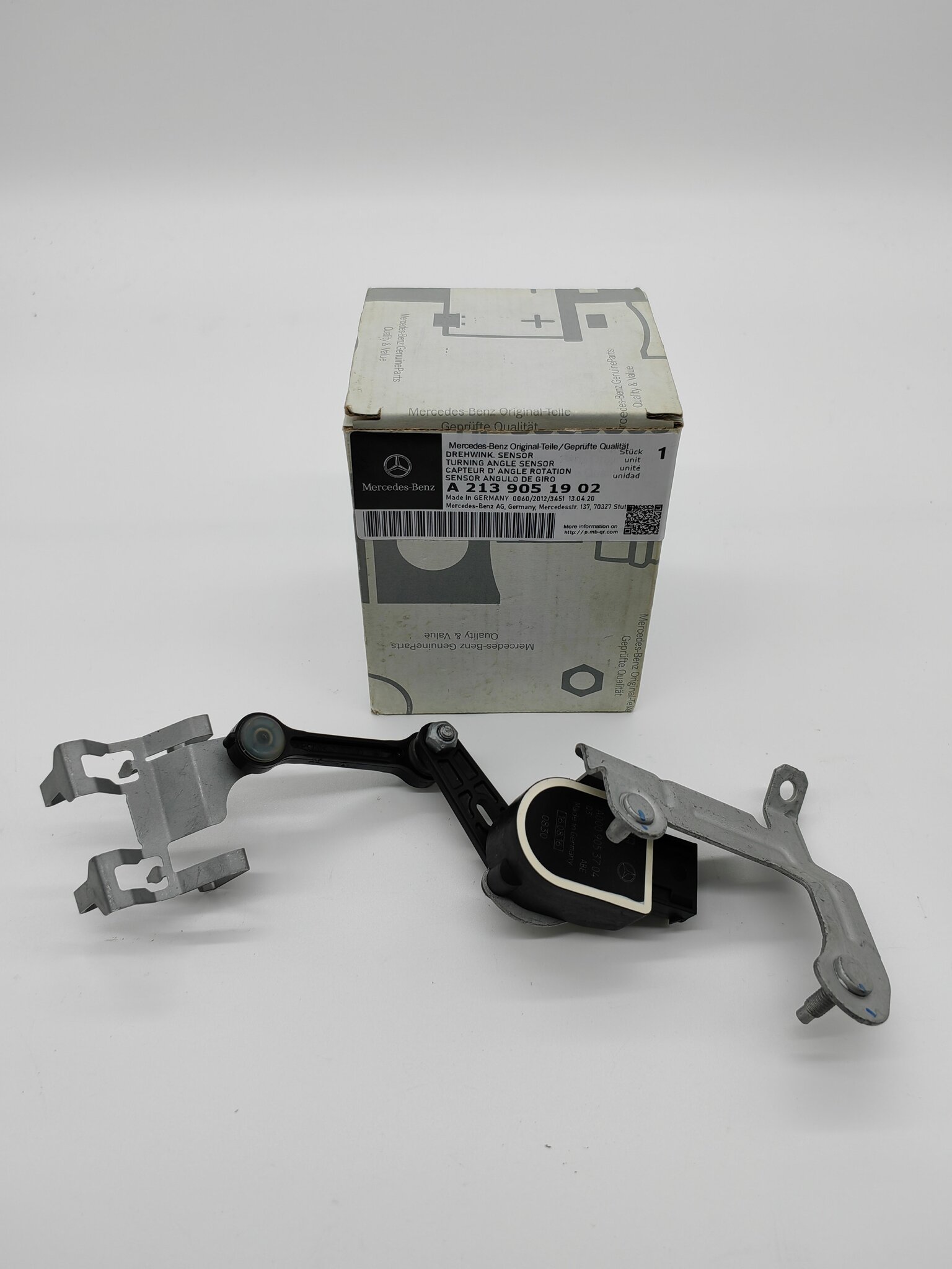 Mercedes-Benz Датчик положения кузова задний Mercedes арт. A2139051902