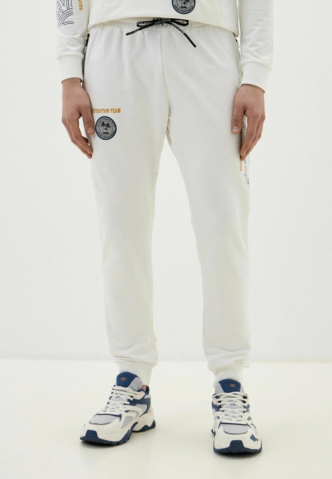 Брюки спортивные