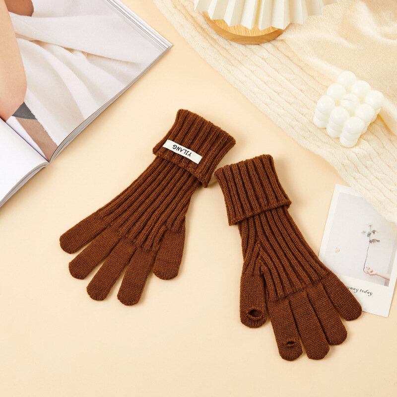 Перчатки для женщин