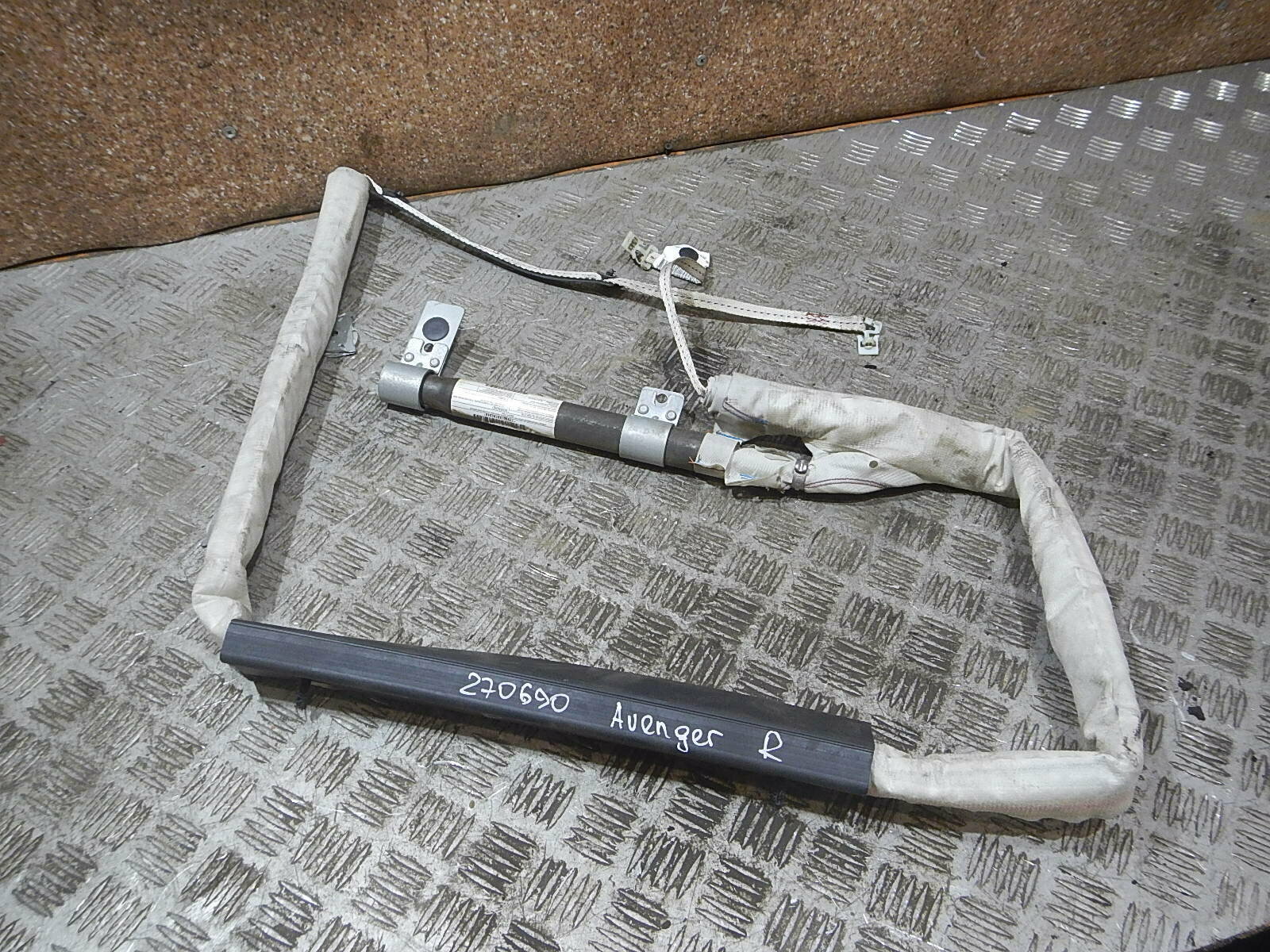 Б/У Подушка безопасности боковая (шторка), Dodge (Додж)- AVENGER (07-) DODGE AVENGER (07-14) Без видимых повреждений. 27...