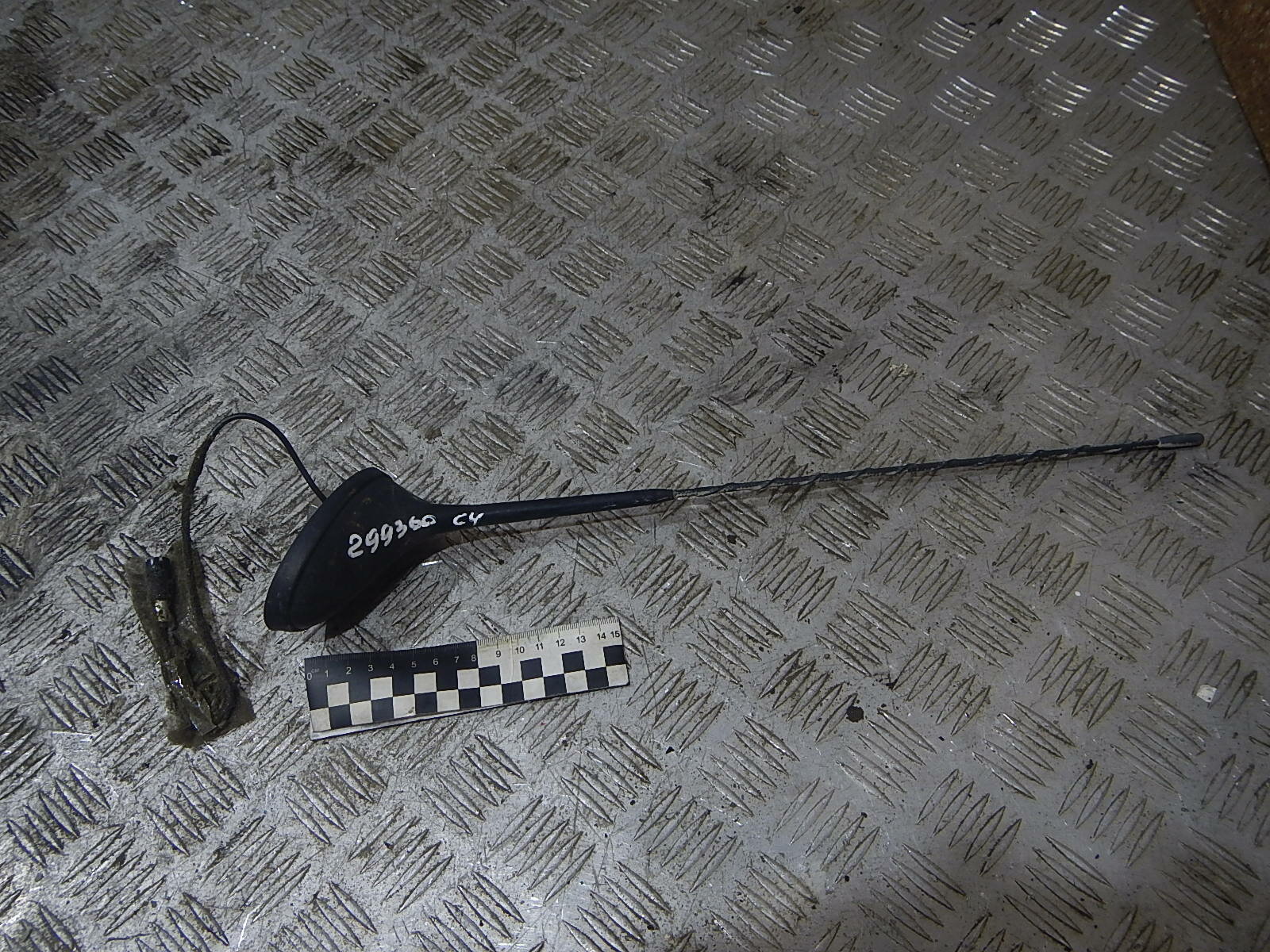 Б/У Антенна, Citroen (Ситроен)-C4 (04-) CITROEN C4 (04-11) 5дв Без повреждений. 299360 Peugeot-Citroen арт. 9655613780