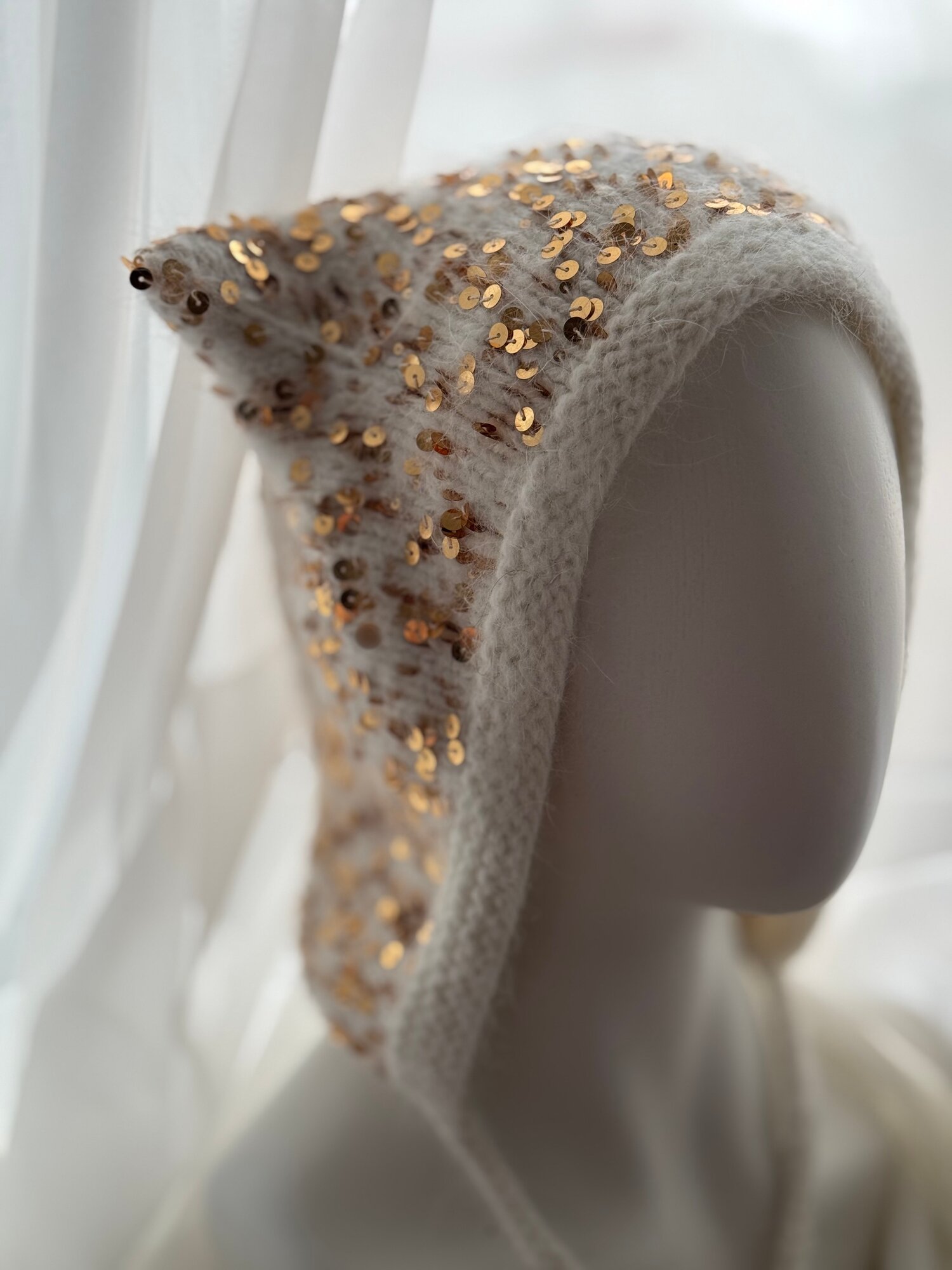 Чепчик  для девочек и женщин