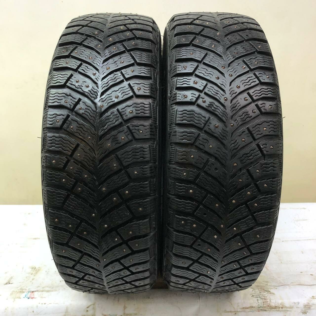 Зимние БУ шины шипованные Michelin X-Ice North 4 185/65 R15 45.0% износ PT0004240 TSB040221