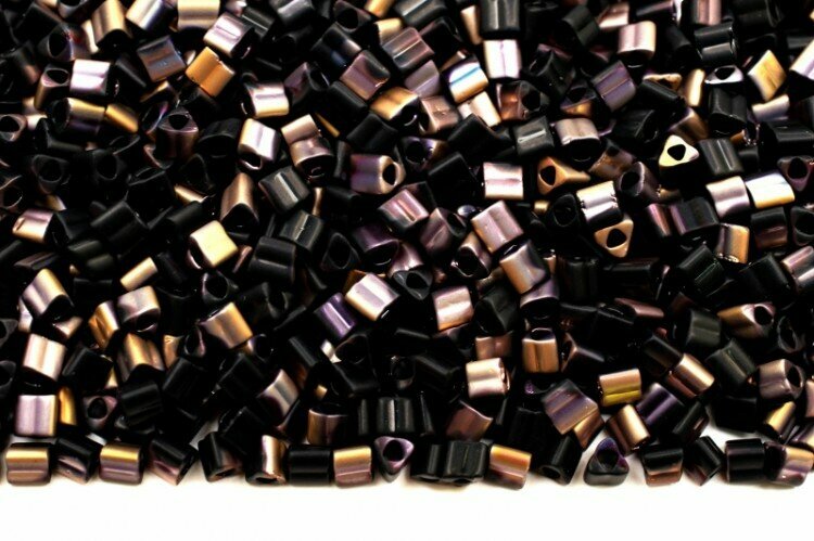 Бисер японский TOHO Triangle треугольный 11/0 #Y852 черный, hybrid Аполло, 5 грамм
