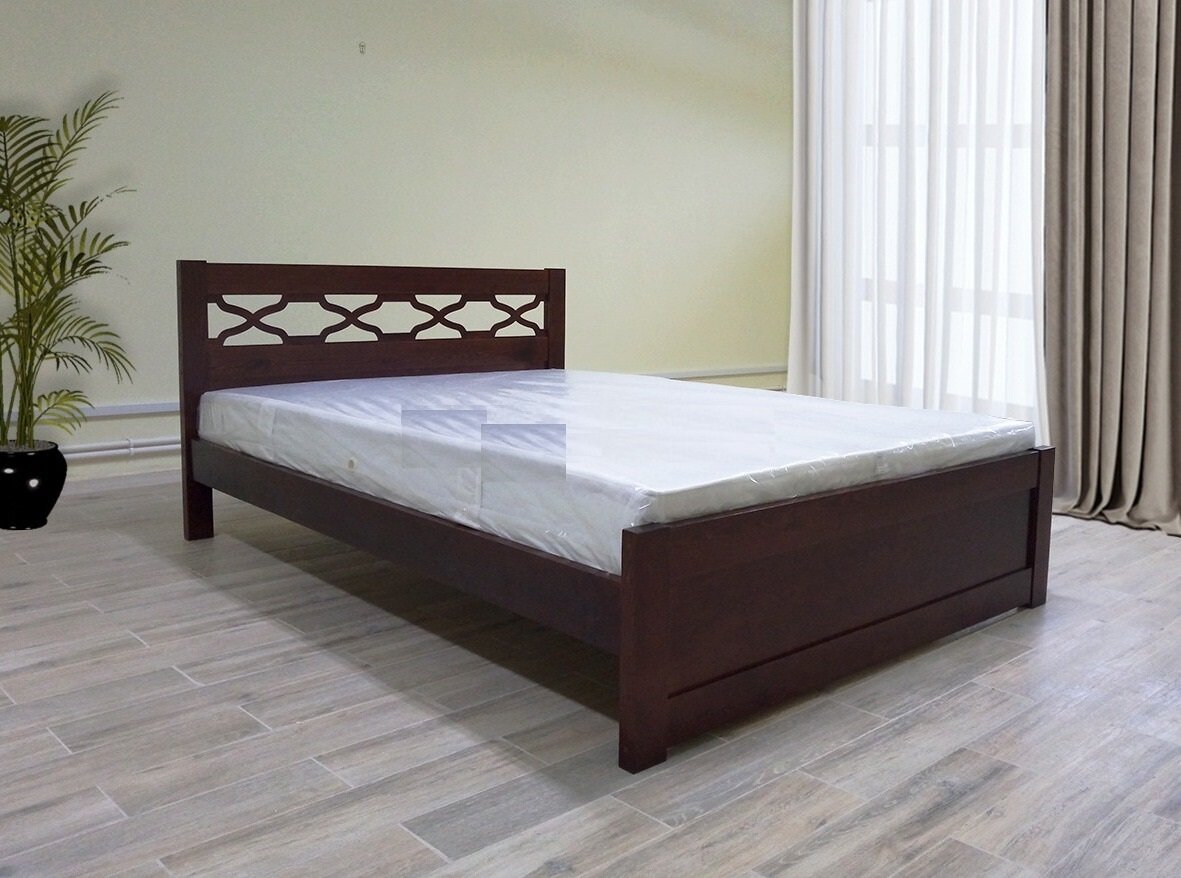 Деревянная кровать Альфа, 140х190 см (габариты 150х200 см).