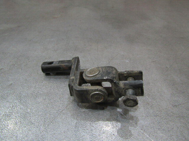 Шарнир карданный рычага КПП Scania P, R, G