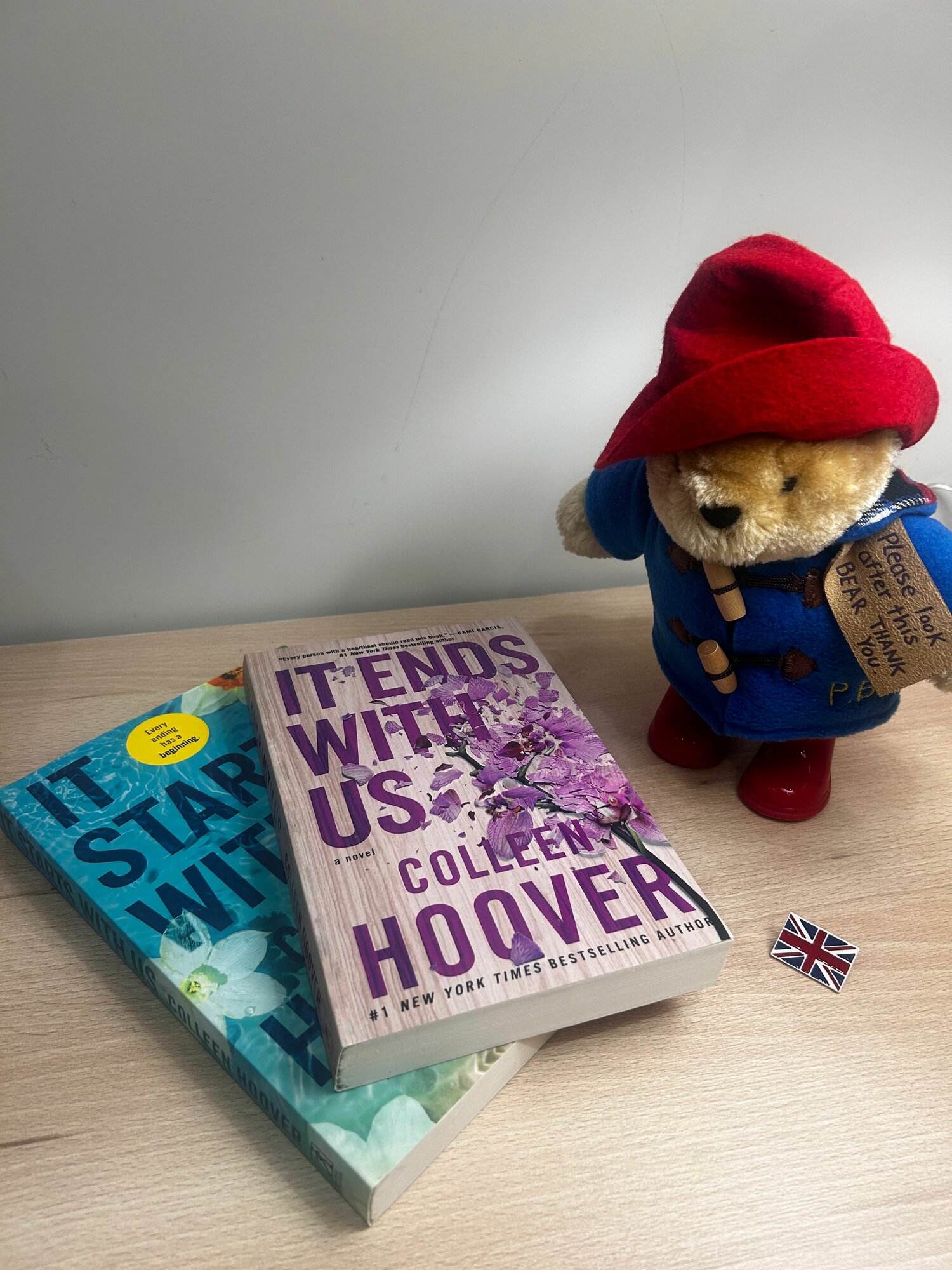 Colleen Hoover 2 books - It starts with us + It ends with us