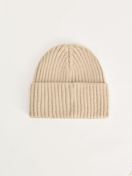 Шапка для женщин