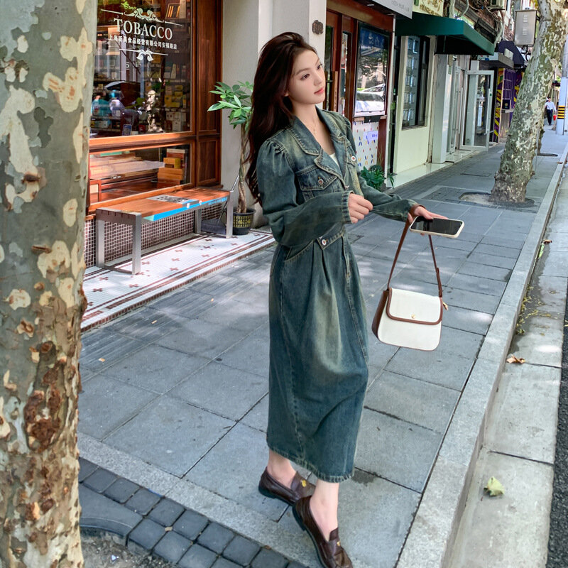 Костюм с джинсовой юбкой, осень 2025