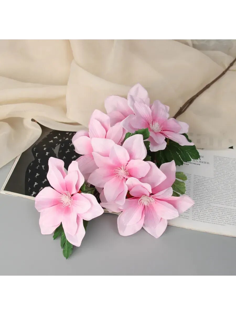 Цветы искусственные Клематис