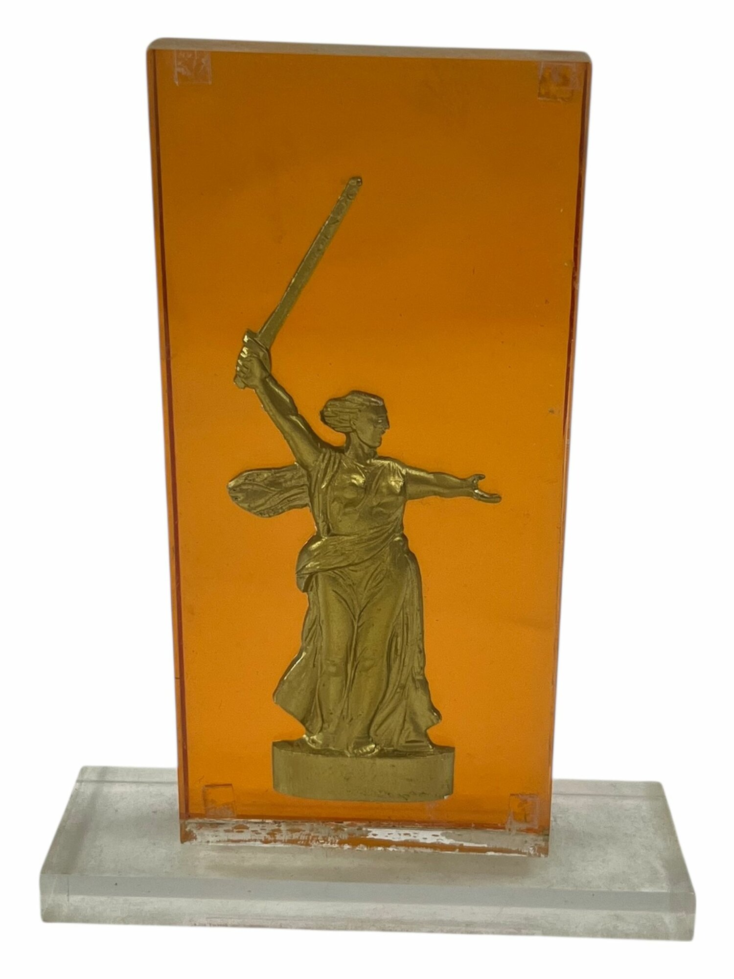 Советская статуэтка эпоксид. Родина-мать, Мамаев Курган, Сталинград, Волгоград. Сделано в СССР.