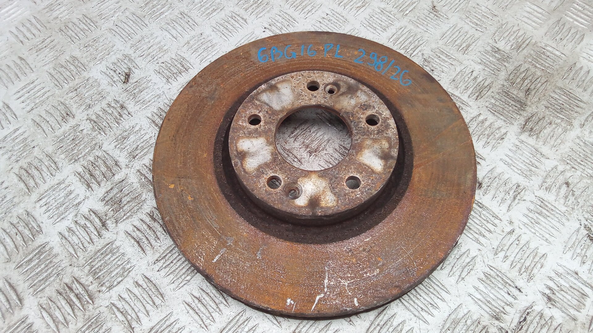 Диск тормозной передний KIA CEE'D 2 (JD)