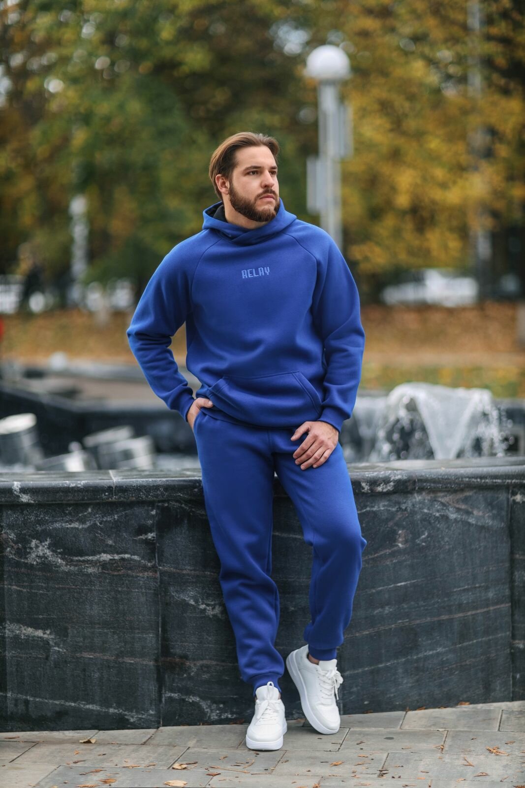 Костюм спортивный