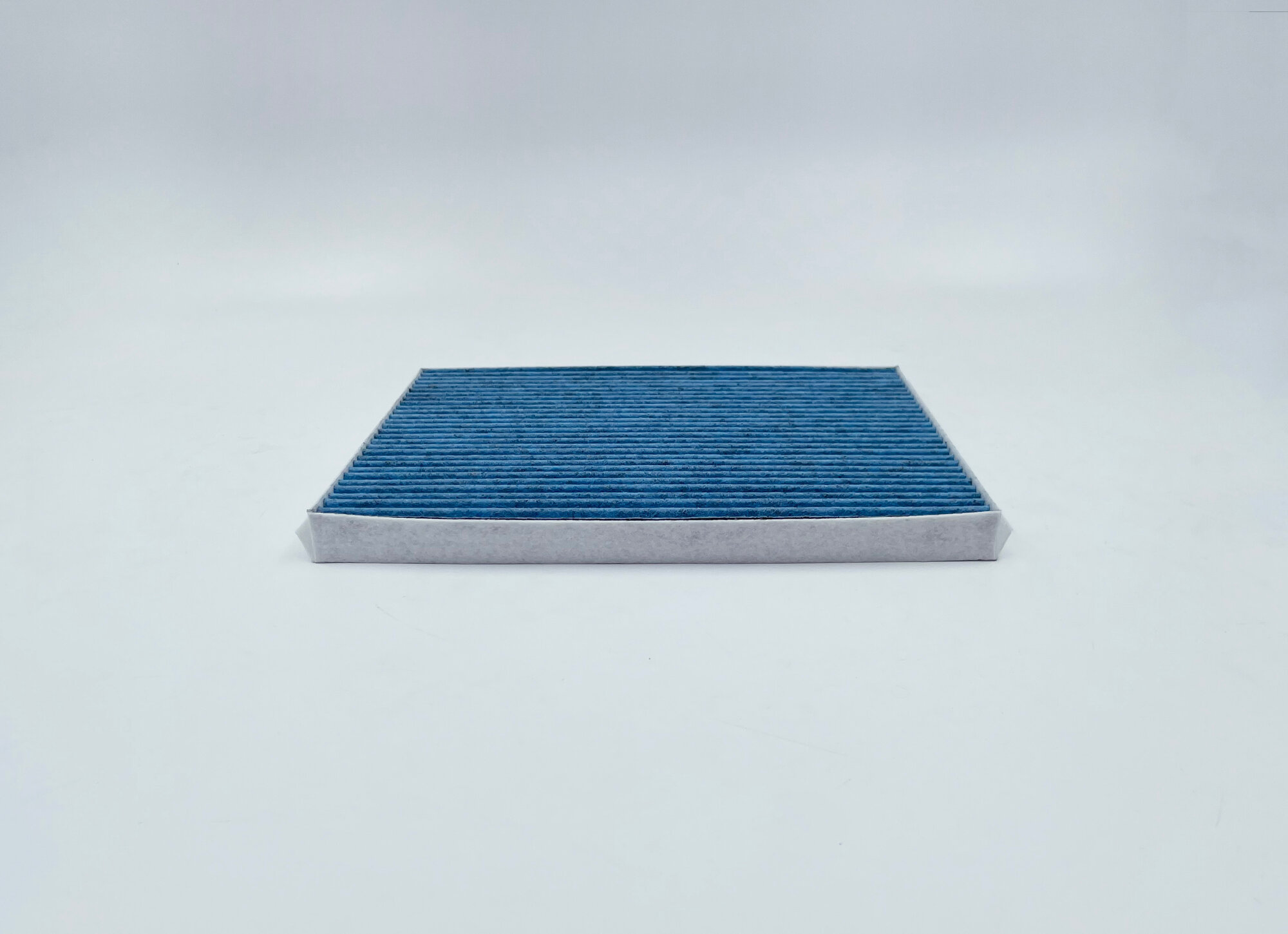 Фильтр салона Hyundai Elantra (HD, MD) 06-, i30 11-; Kia Ceed (JD) 12-, Cerato 12- Big Filter уг PRO