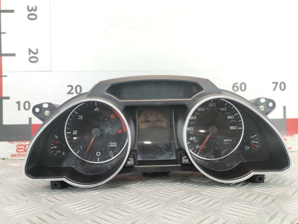 Панель приборная (щиток приборов) Audi A5 8T 8T0920981B арт. 1051484