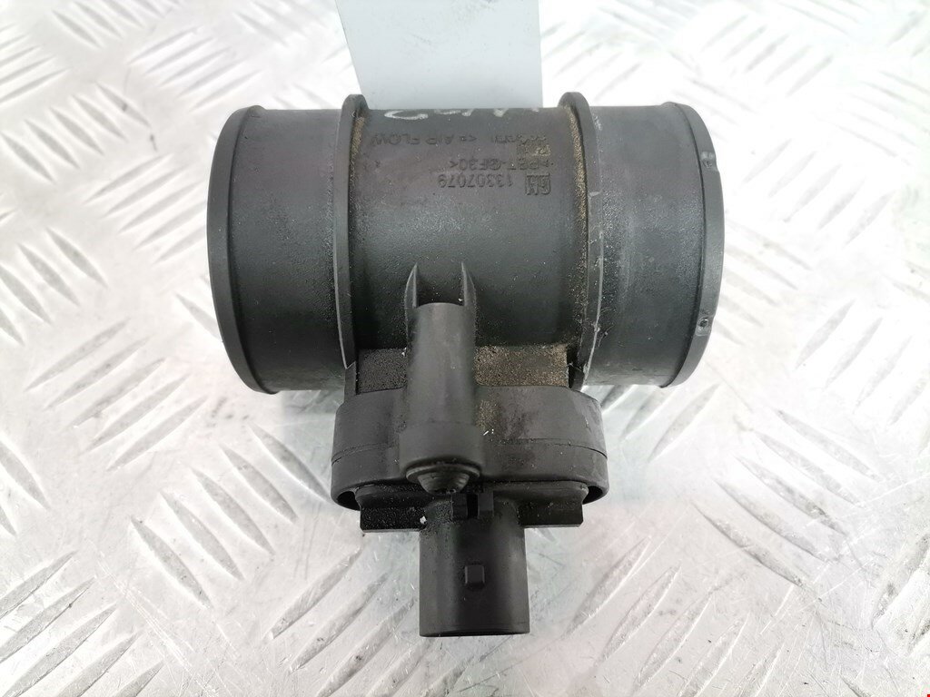 Расходомер воздуха (ДМРВ) Opel Meriva B 13307079 арт. 1656344