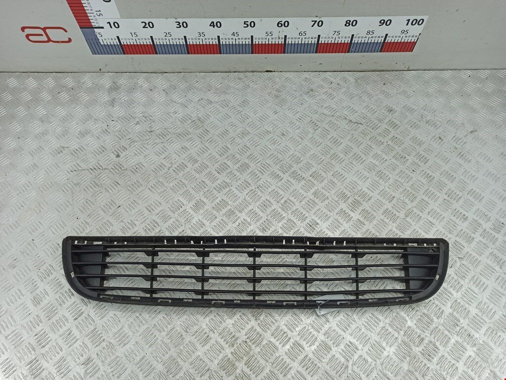 Решетка (заглушка) в бампер центральная Citroen Berlingo 2 (B9) 7414ZN арт. 1805075