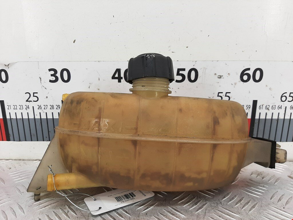 Бачок расширительный Opel Vivaro A 217100015R арт. 1839090