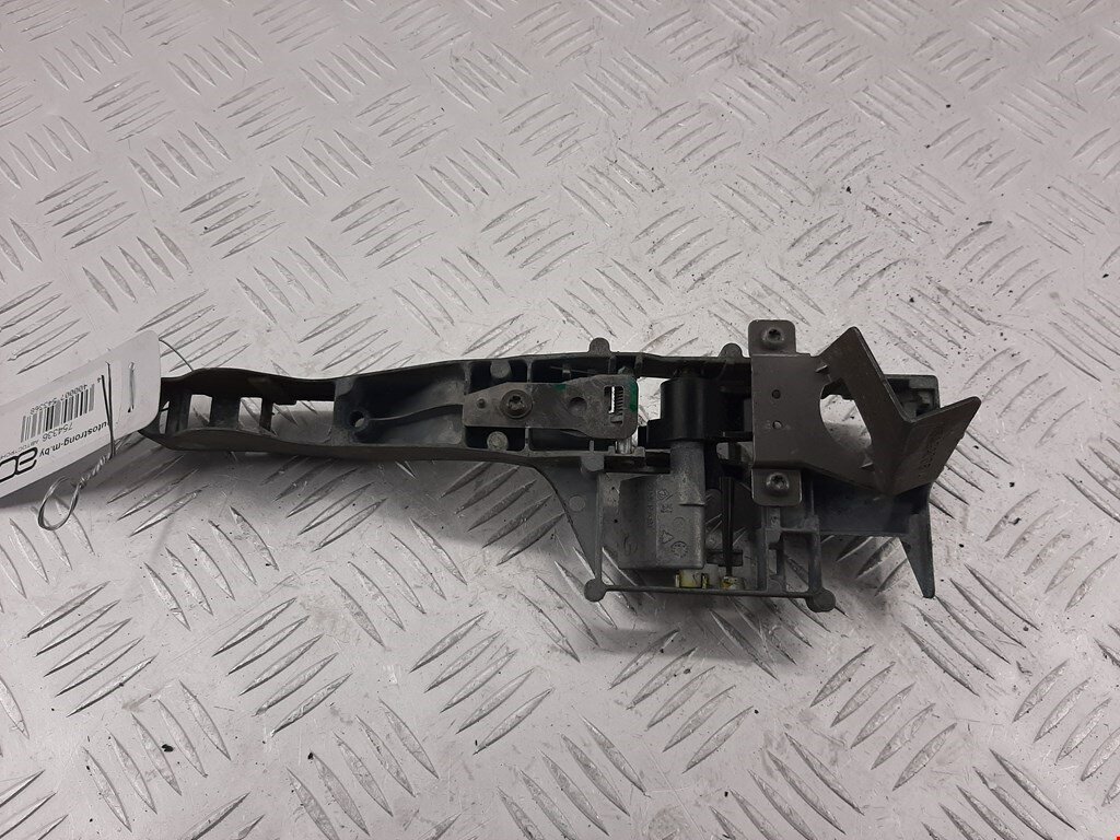 Кронштейн (держатель) ручки двери Peugeot 308 910958 арт. 754336