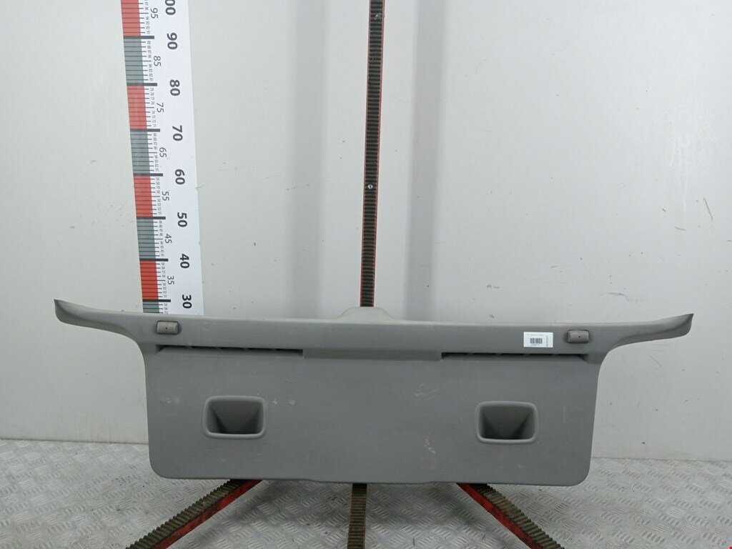 Обшивка крышки багажника Volkswagen Golf 4 1J6867601F арт. 2096711