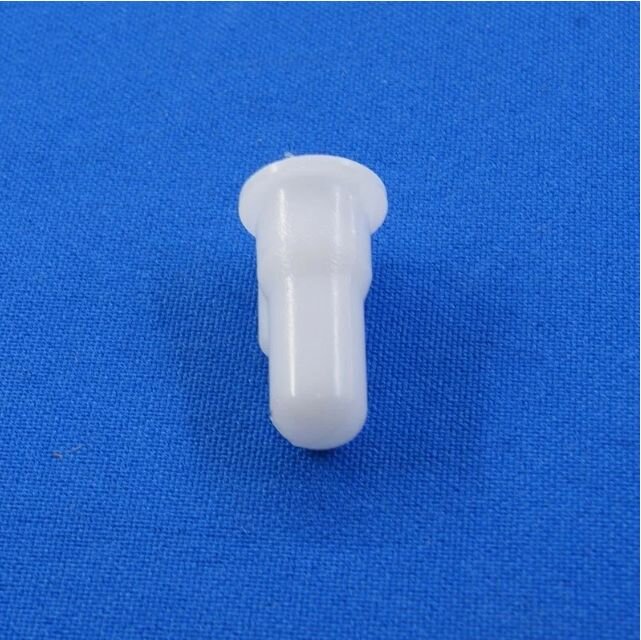 Втулка двери холодильника атлант (белая) 771154500600