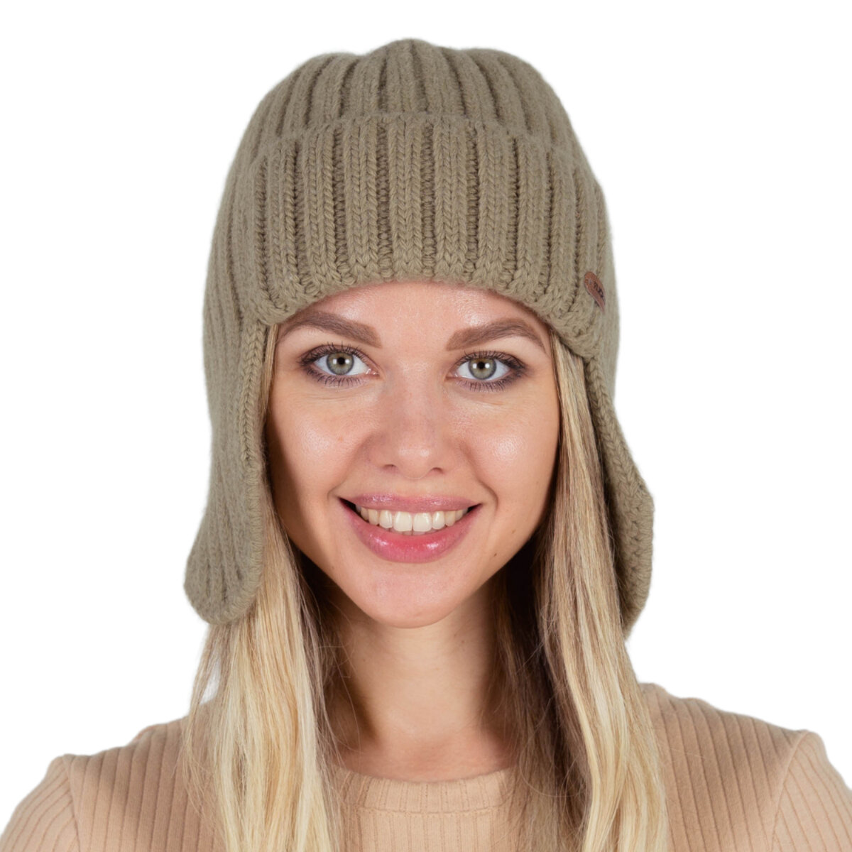 Шапка-ушанка для женщин