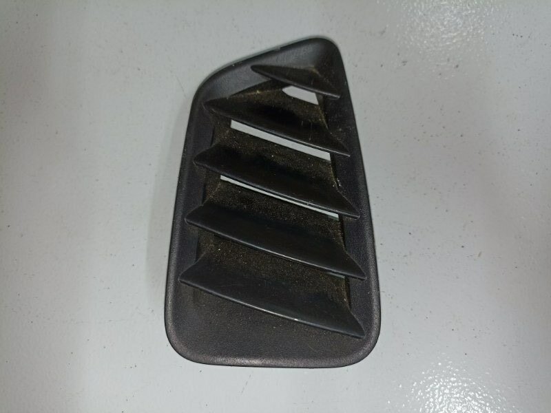 Б/У Мазда 6 GG Дефлектор воздушный Mazda Mazda6 2002-2007 GG Лев. 108585 MAZDA арт. GJ6A60170A02