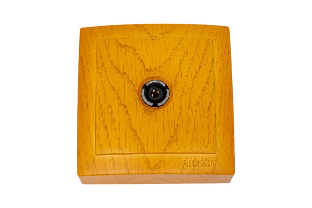 Nilson ТВ розетка проходная Themis дуб 26251032 ОУ для телевизионного кабеля в интерьере