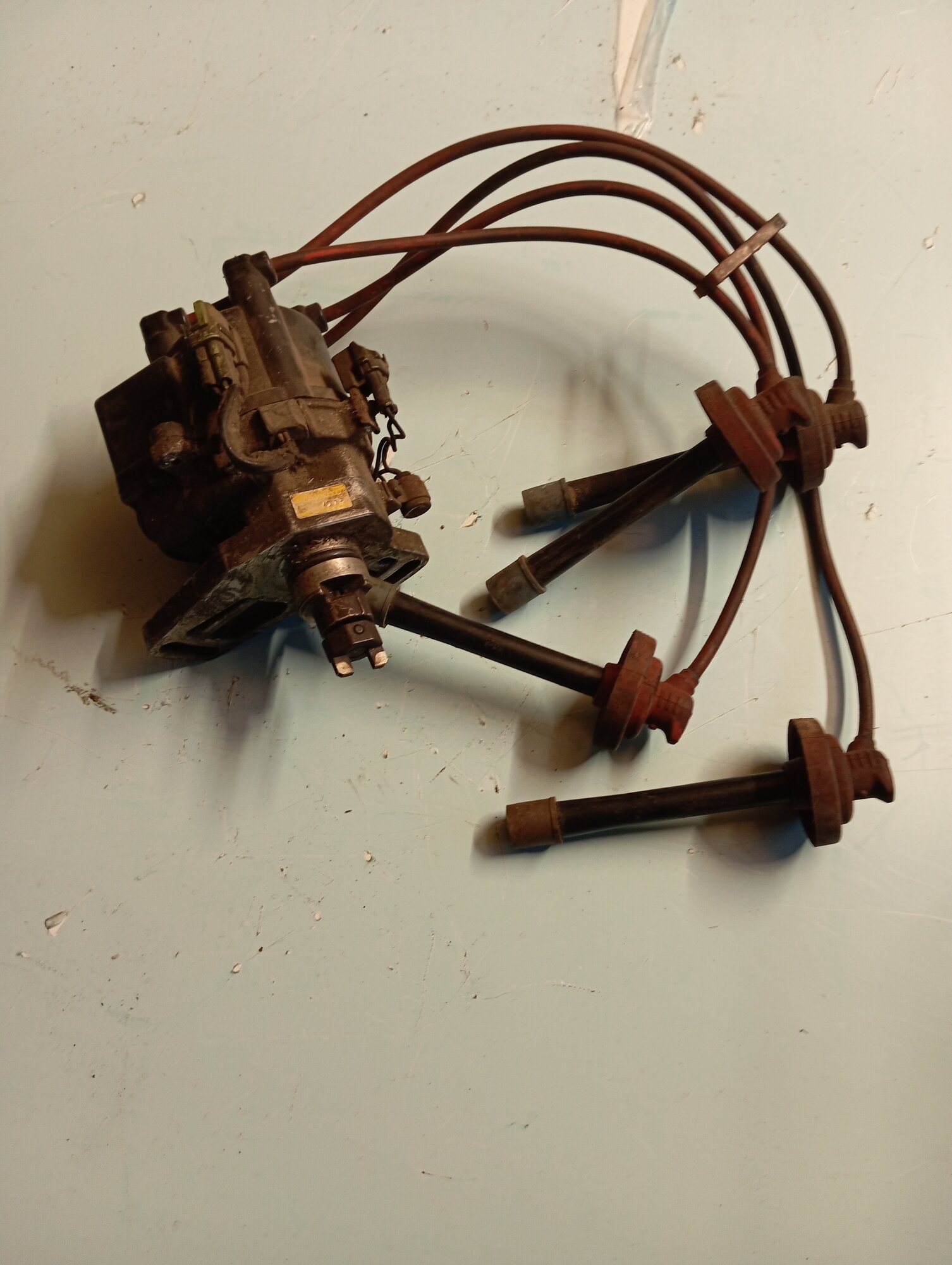 Тойота Камри 1986-91 трамблёр -распределитель зажигания в сборе.